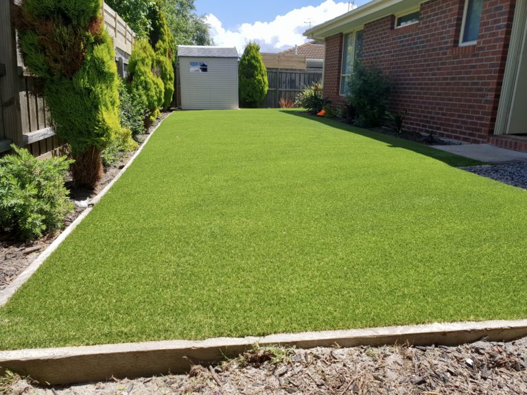Back Yards - Grass Roots Synthetic Lawns